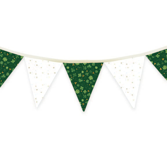 March Clovers - Crosscut Sewing Pennant Banner Sewing Kit – Crosscut ...